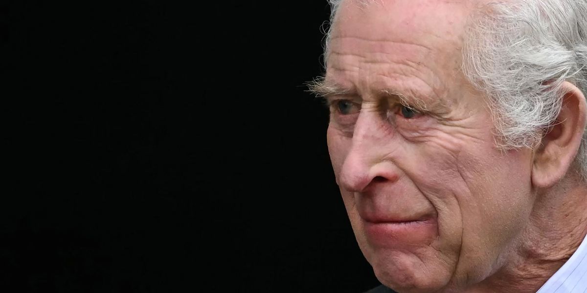 El Rey Charles revela los efectos secundarios de su tratamiento contra ...