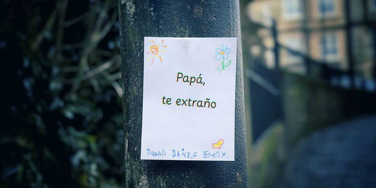 Los carteles de "Papá, te extraño" de mi hija trajeron un impactante ...